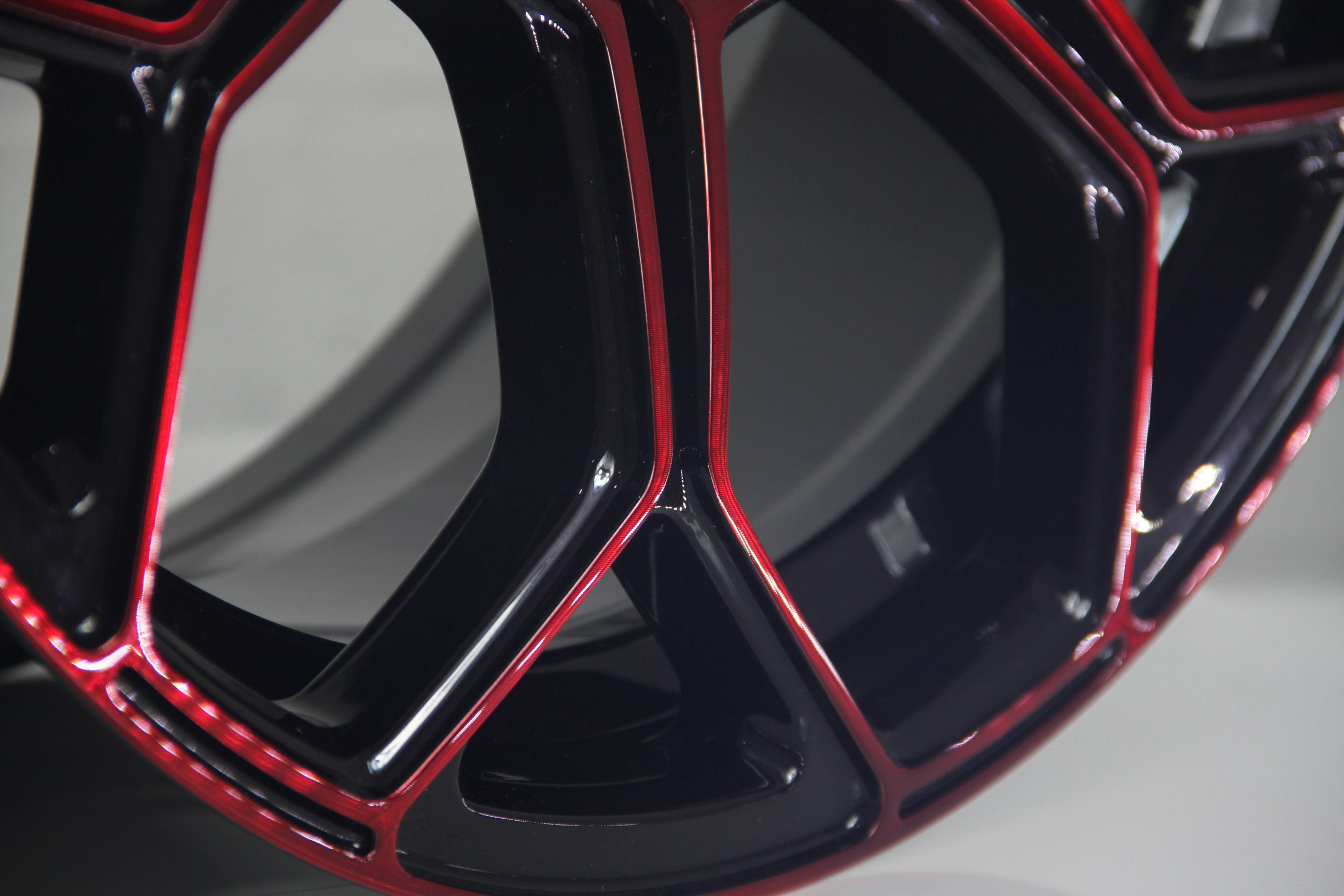NS6 CRIMSON RED CLEAN CLOSE UP – GWG Wheels