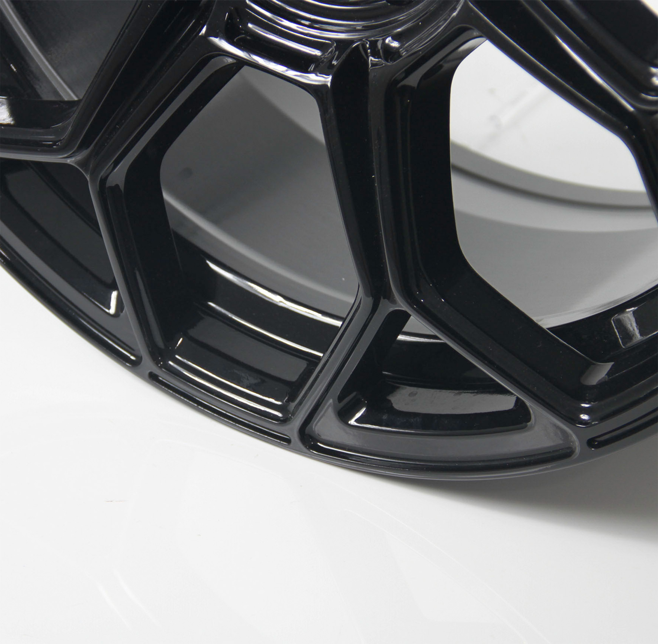 NS6 18×8 Gloss Black Rims – GWG Wheels