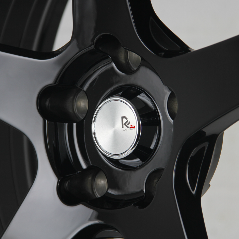 RF5 19×8.5 Gloss Black Machined Lip Rim – GWG Wheels