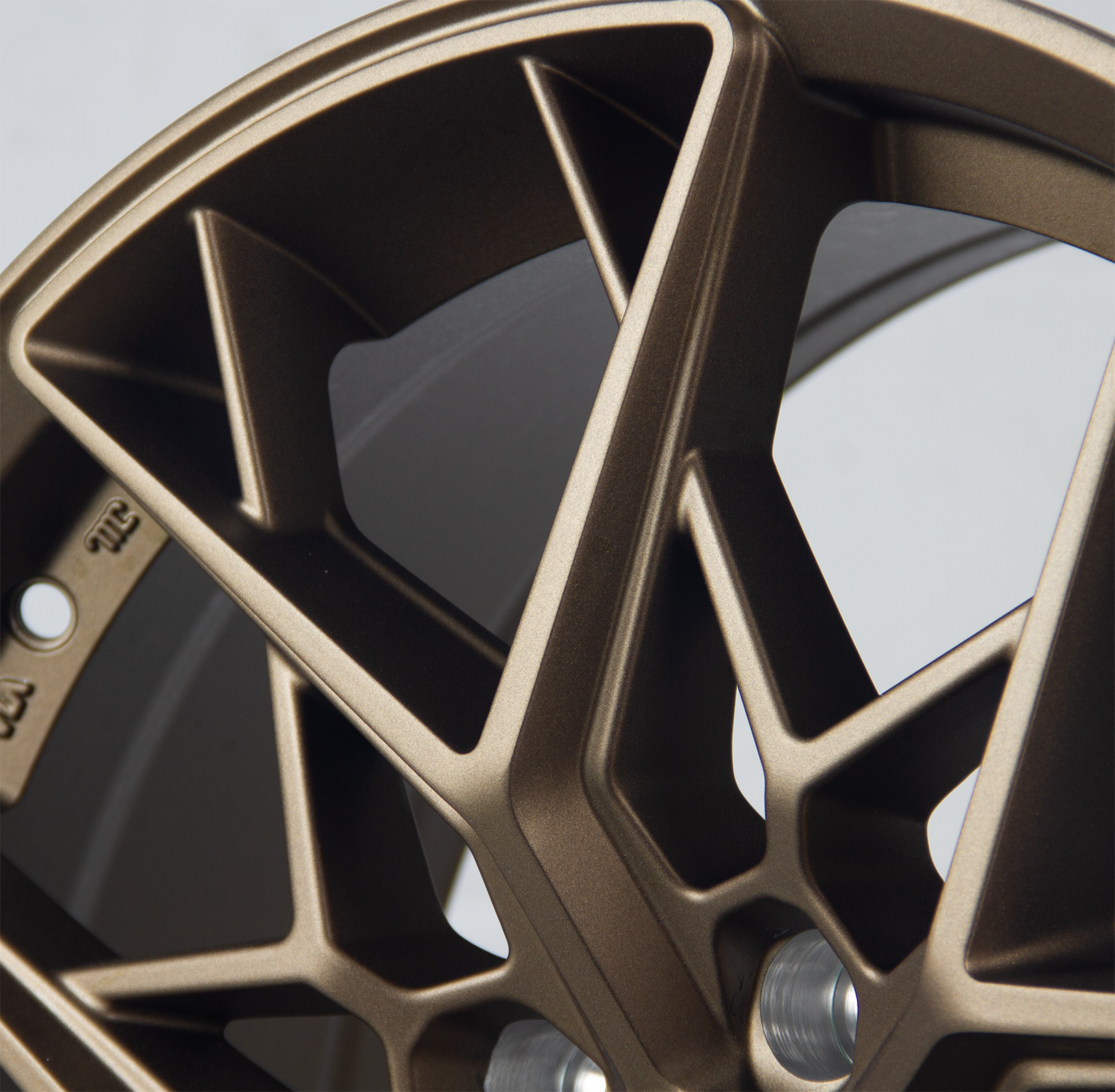 NS2 18×8 Satin Bronze Rim – GWG Wheels