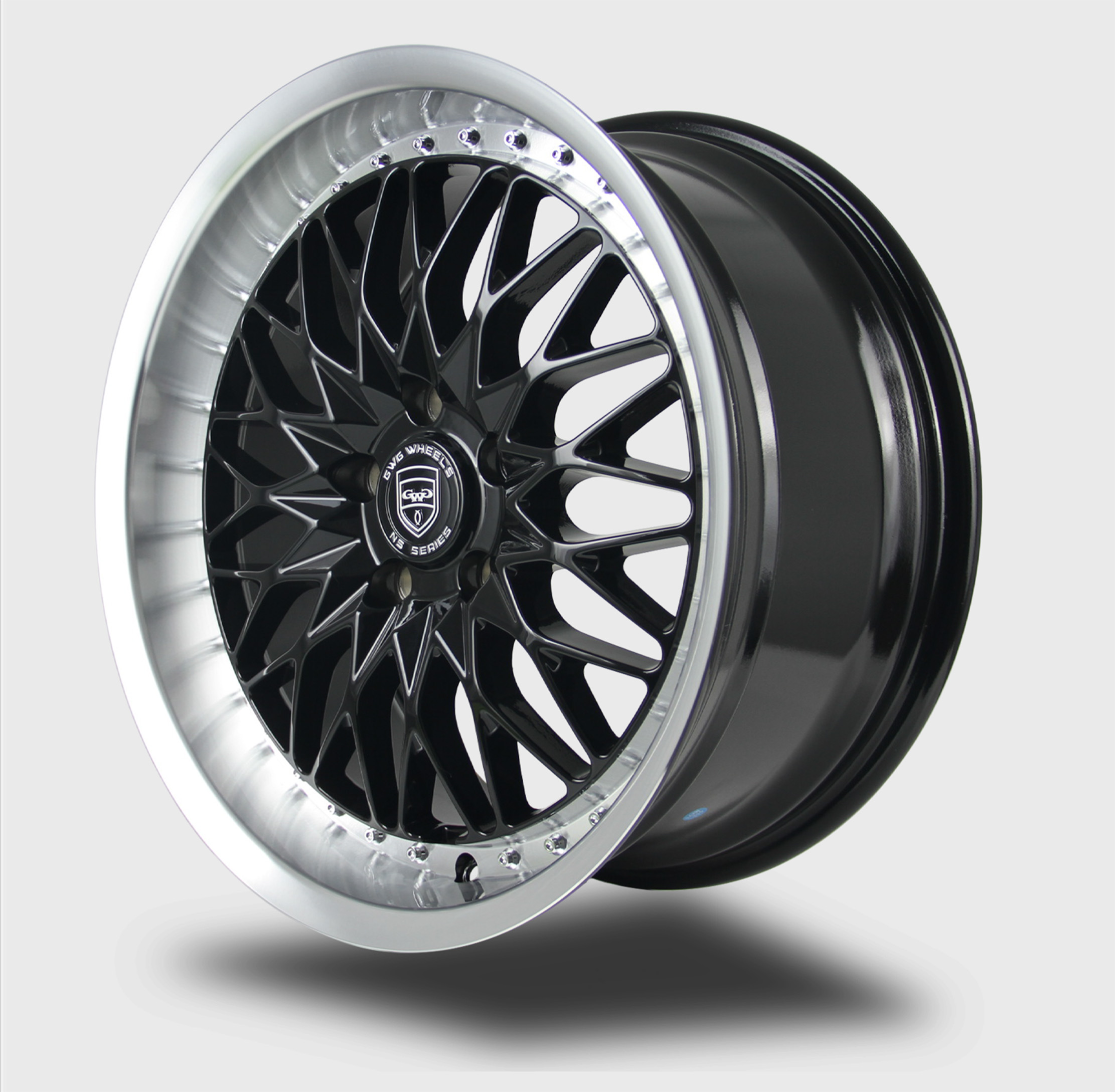 GWG NS5 17×7.5 Gloss Black Machined Lip With Chrome Rivets Rim – GWG Wheels